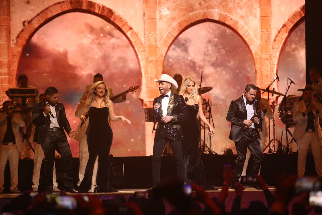 Así es como puedes ganar tus boletos para los Premios Bandamax 2019 ...