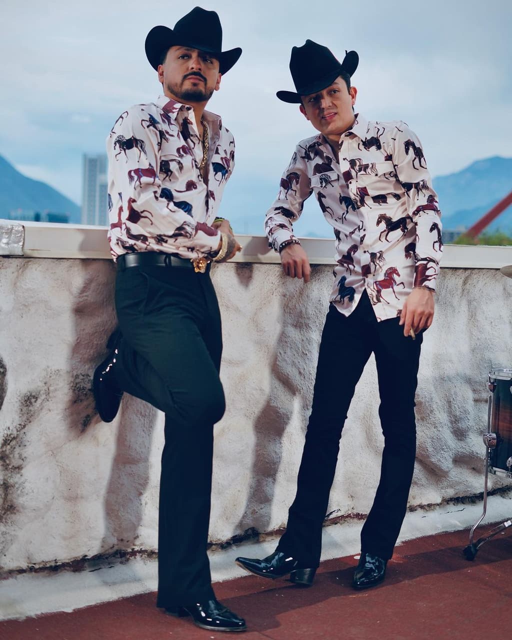 Los 2 Carnales: su historia, origen y cómo llegaron a la cima del éxito ...