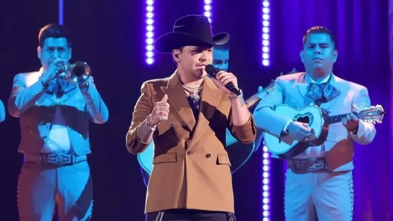 Christian Nodal logra récord mundial con 'Ya No Somos Ni Seremos ... Christian Nodal logra récord mundial con 'Ya No Somos Ni Seremos ...