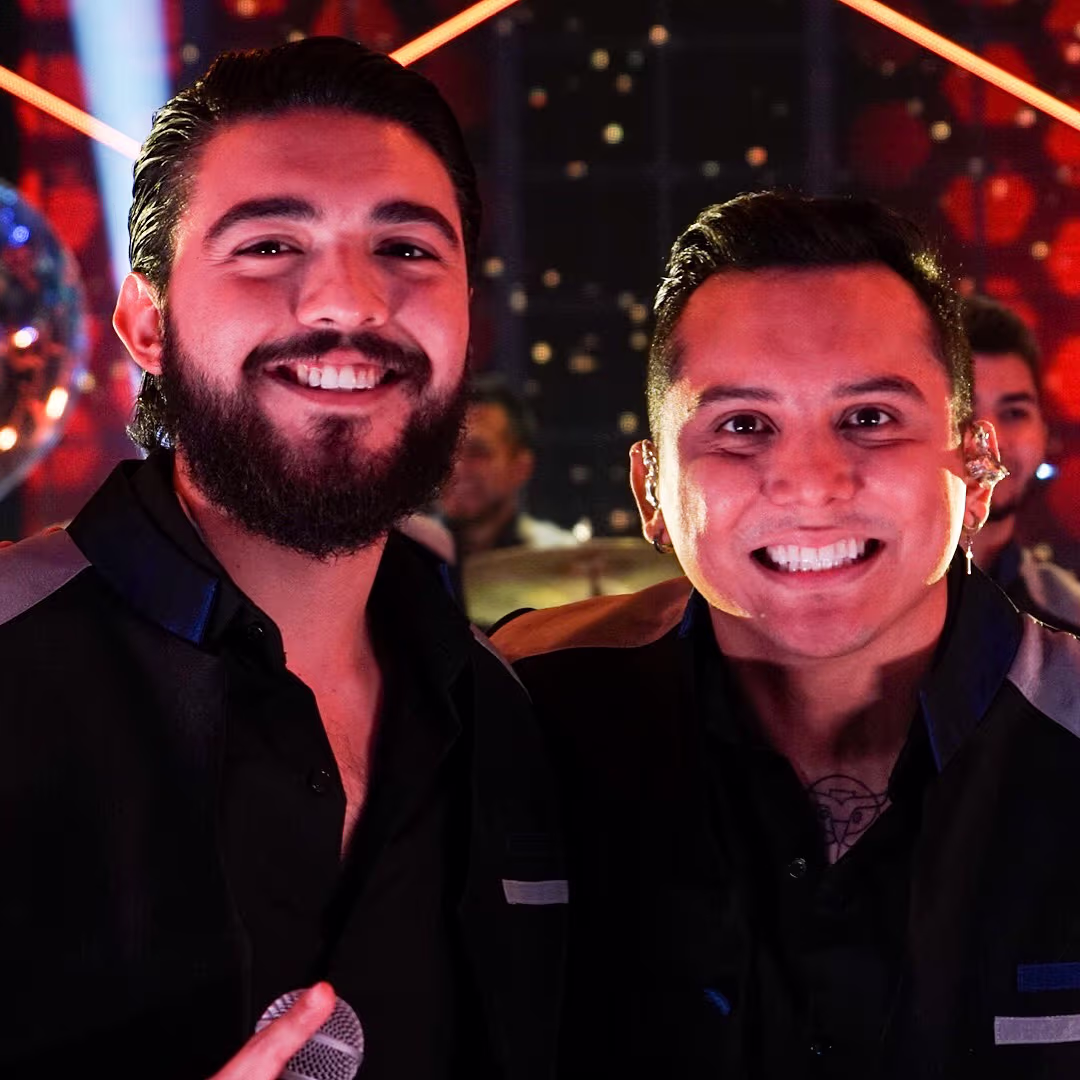 Edwin Luna y Alann Mora se reencuentran y causan revuelo entre sus fans ...