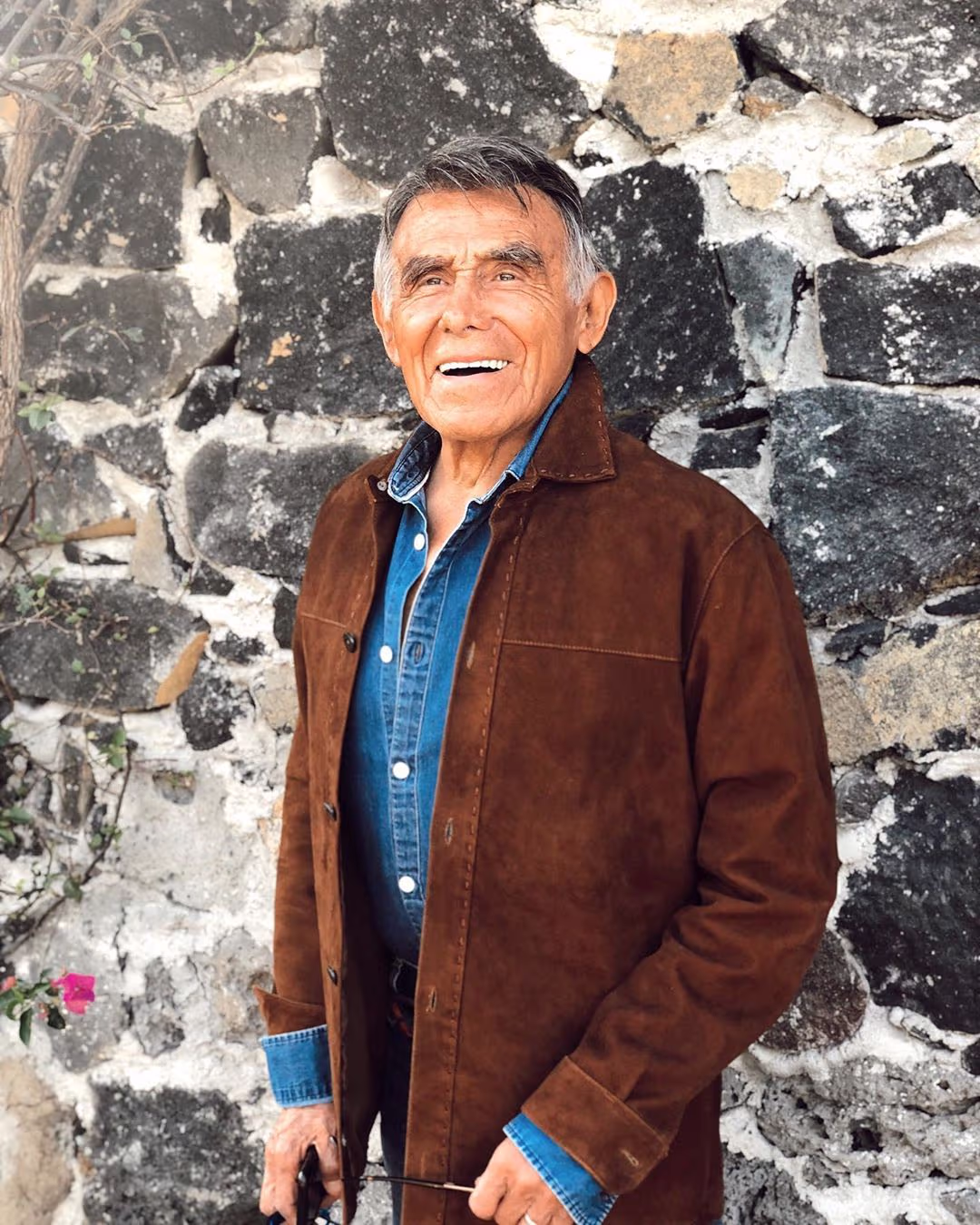 Fallece Héctor Suárez, comediante mexicano, a los 81 años de edad ...