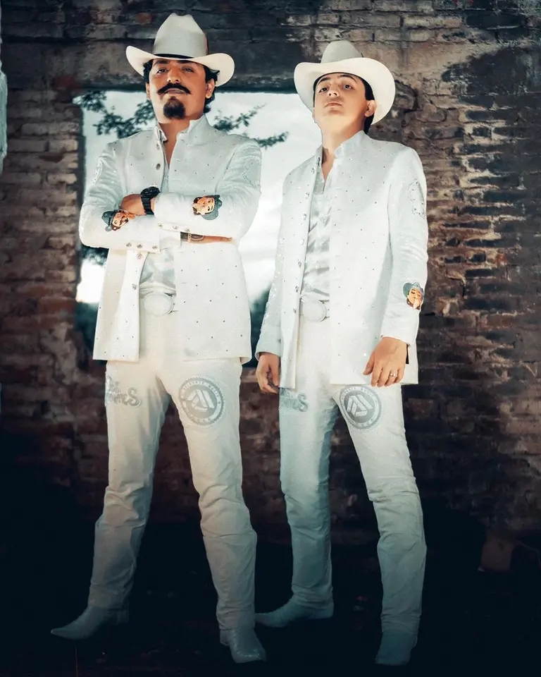 Los Dos Carnales y Camilo estrenarán dueto titulado 'Tuyo y Mío ...