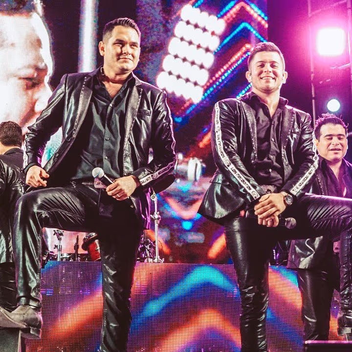 Los Recoditos lanzan una nueva versión de tres éxitos para celebrar sus ...