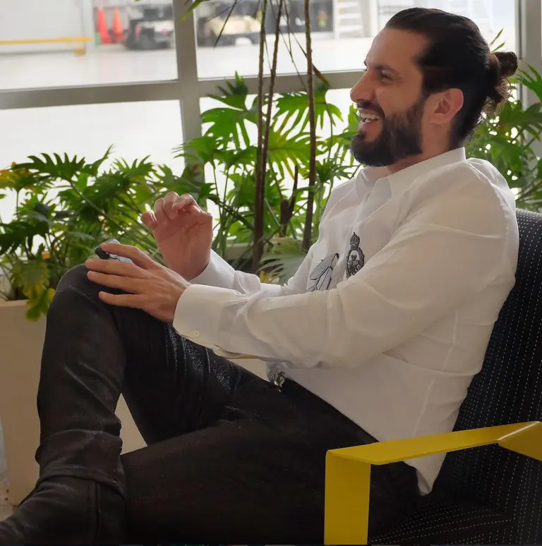 Simón León prepara su show 2018 | Shows Noticias | Bandamax