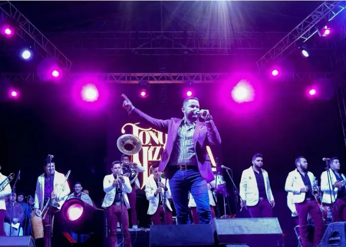 Toño Lizárraga a la conquista de centroamérica | Shows Noticias | Bandamax