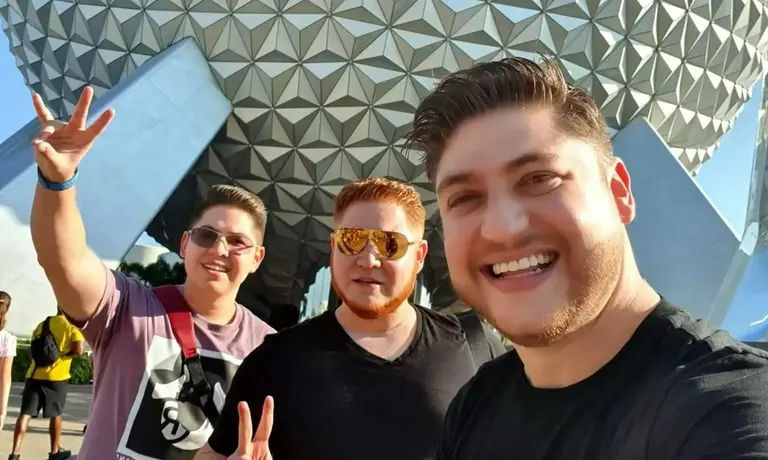 Los Rojos cuentan la historia detrás de su nombre | Shows La Parrilla ...