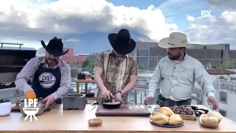 Iván Zapata demuestra sus dotes en la cocina y arma una salsa de ...